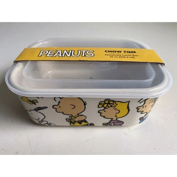 Peanuts | Kitchen | Peanuts Snoopy The Gang Chow Time 32 Oz Stoneware ...